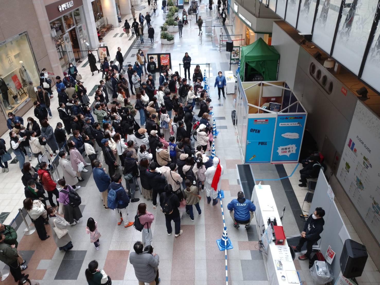 大型ショッピングモールのumieで「umie de カラオケチャレンジ！」というイベントが開催されていました！ | 【エレガリオ神戸】神戸市内 ...